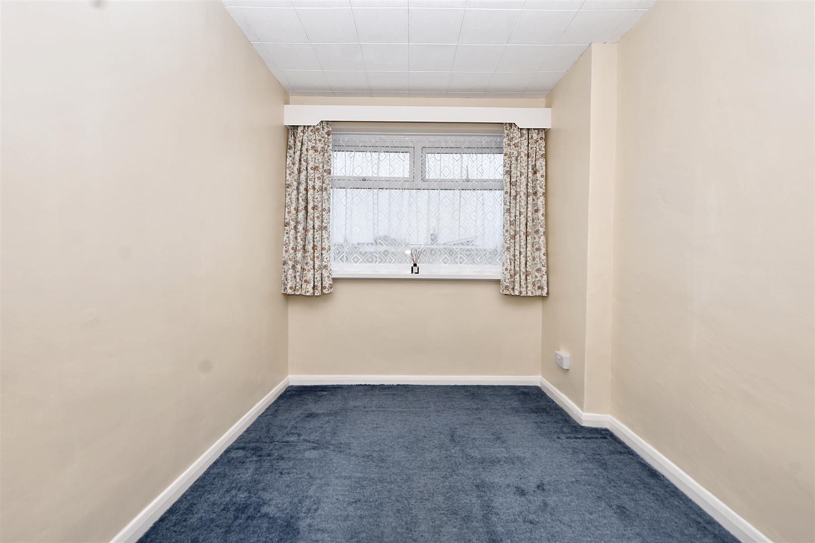 Property Details for The Square, Pevensey Bay, Pevensey - Town Property ...